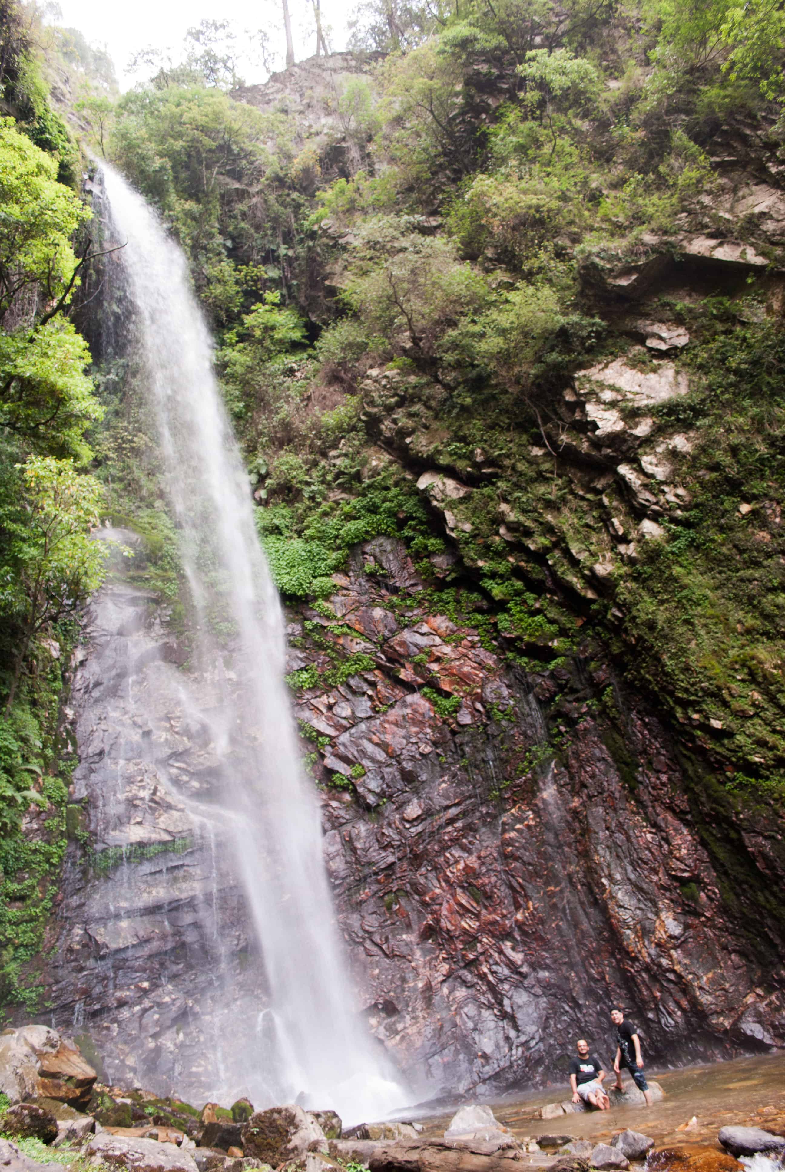 Tirthan Valley Travel Guide 2026 | Treks, Stay & Tips