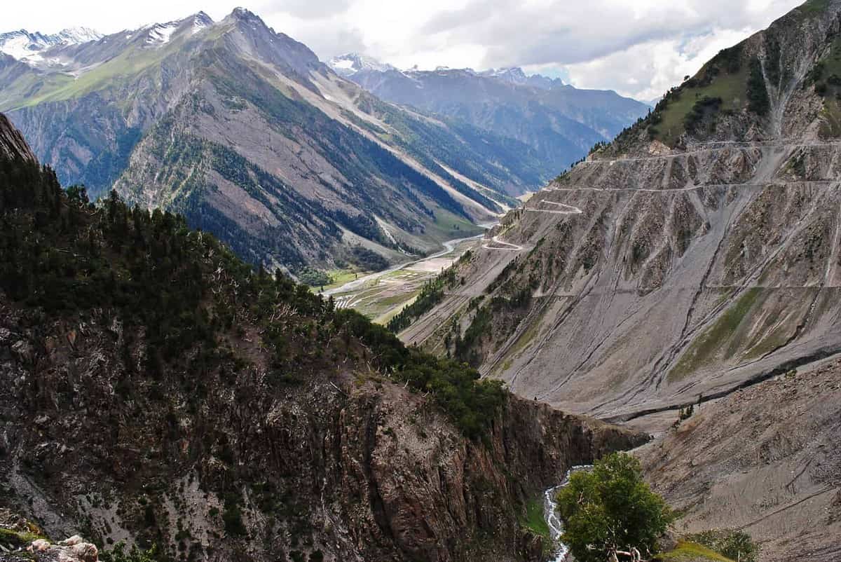 Srinagar to Leh Highway 2026 | Road Trip Guide