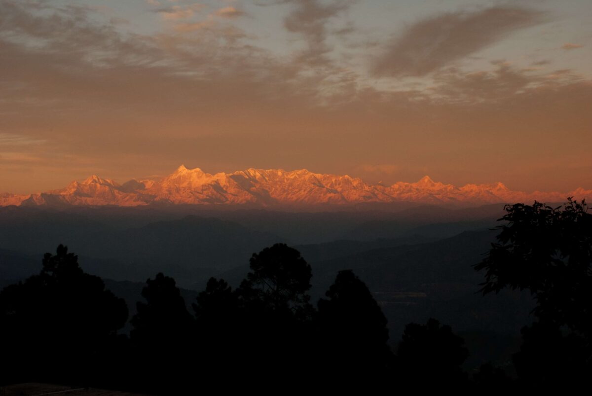 Binsar - A Hideaway in Himalayas [Perfect Travel Guide for Travelers]