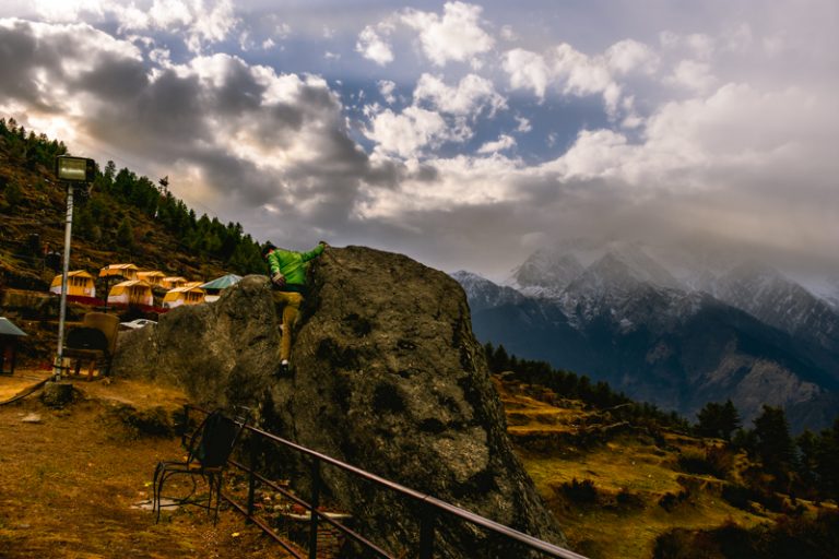 Auli - A Complete Travel Guide - Discover with Dheeraj