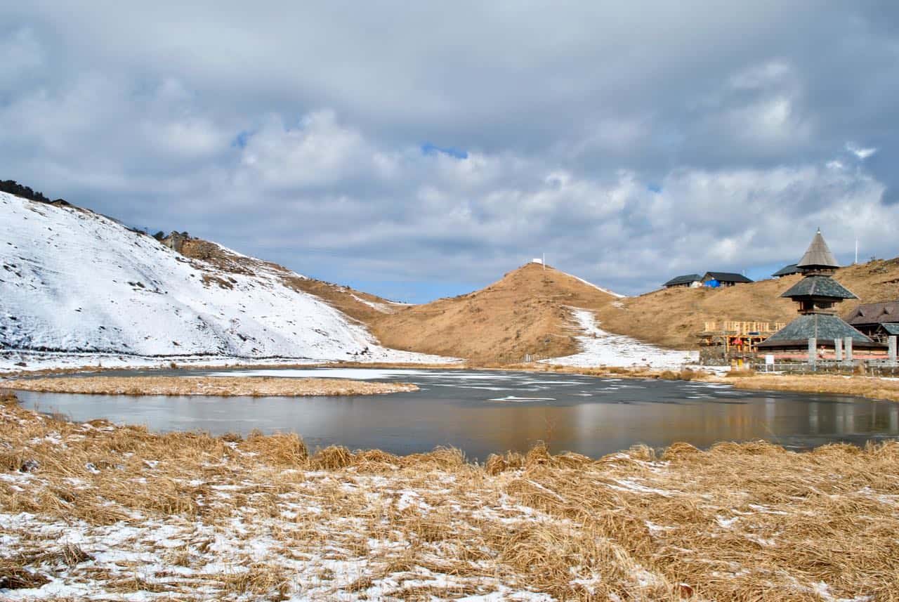 Prashar Lake Trek – A Detailed Travel Guide for Beginners & Backpackers