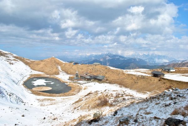 Prashar Lake Trek – A Detailed Travel Guide for Beginners & Backpackers