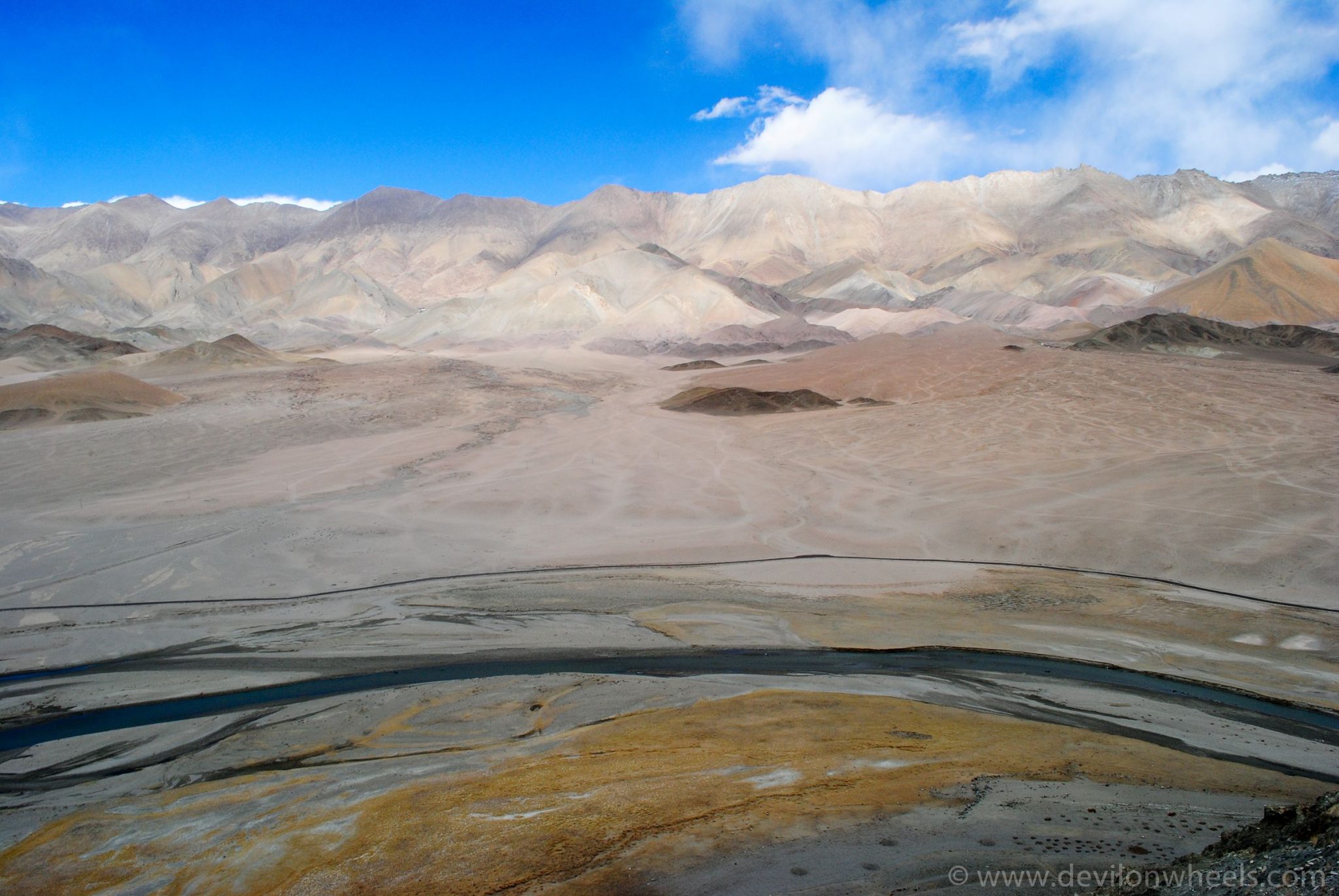 Hanle in Ladakh - A Complete Travel Guide & Sightseeing Places [2023]
