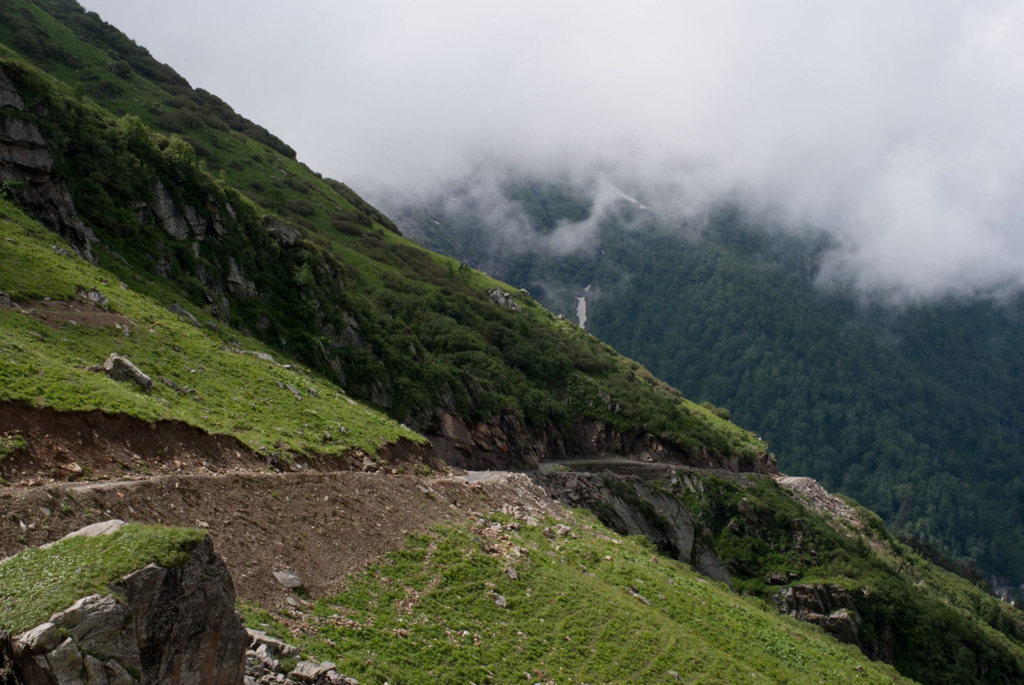 Sach Pass Trip Travel Guide - Detailed & Day by Day Itinerary